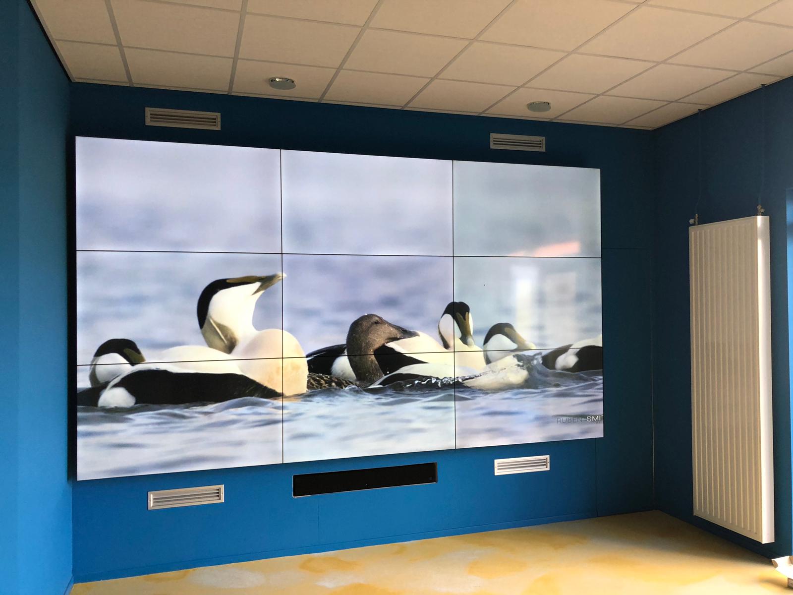Wij leveren coplete videowall installaties bij u op locatie